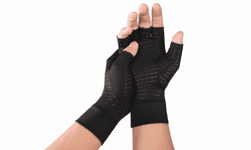9 Best Gaming Gloves For Full Control - 2022 Ranked! - StreamScheme